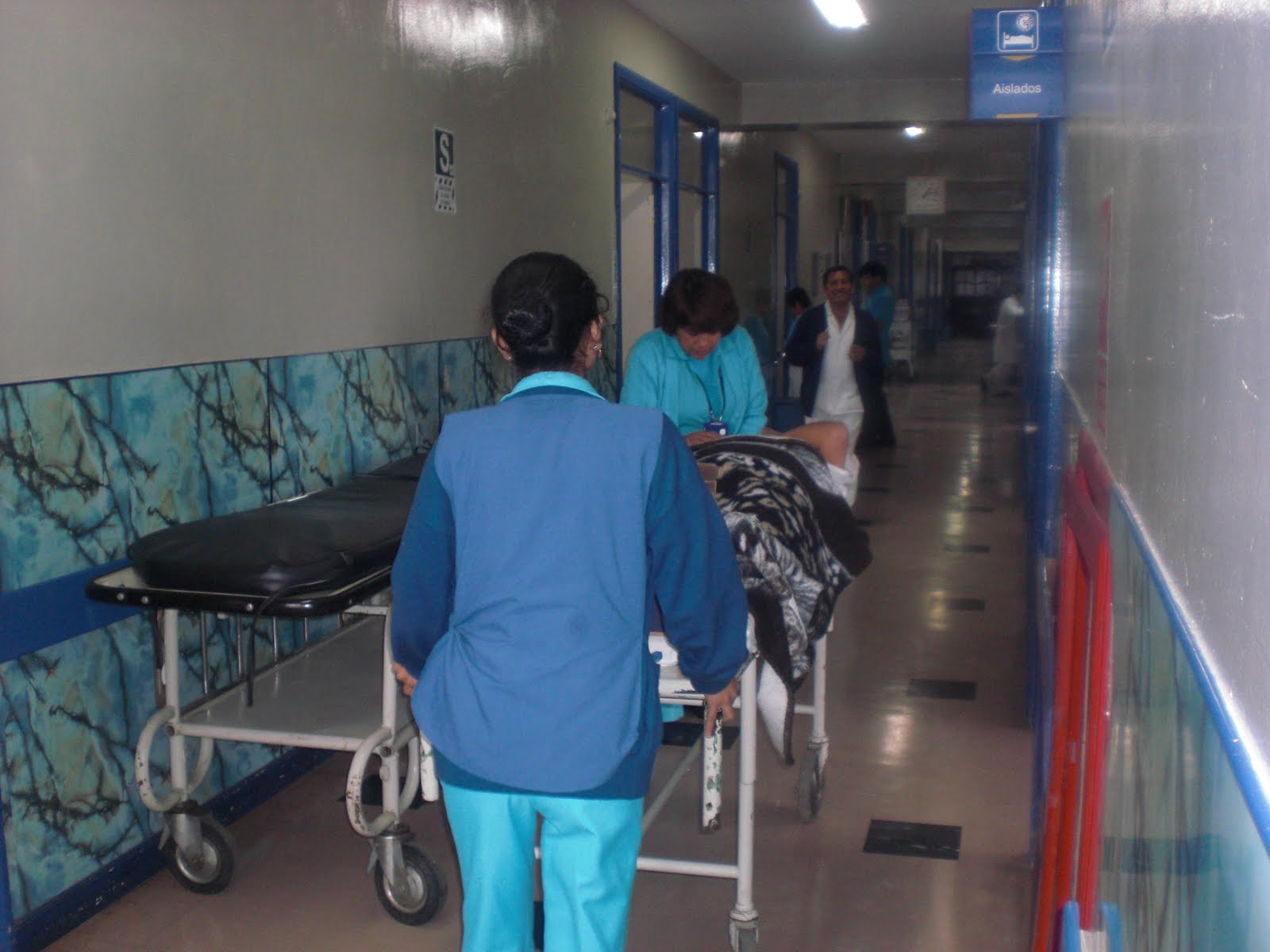 Tareas diarias del personal de enfermeria: TRASLADO DEL PACIENTE A SALA ...