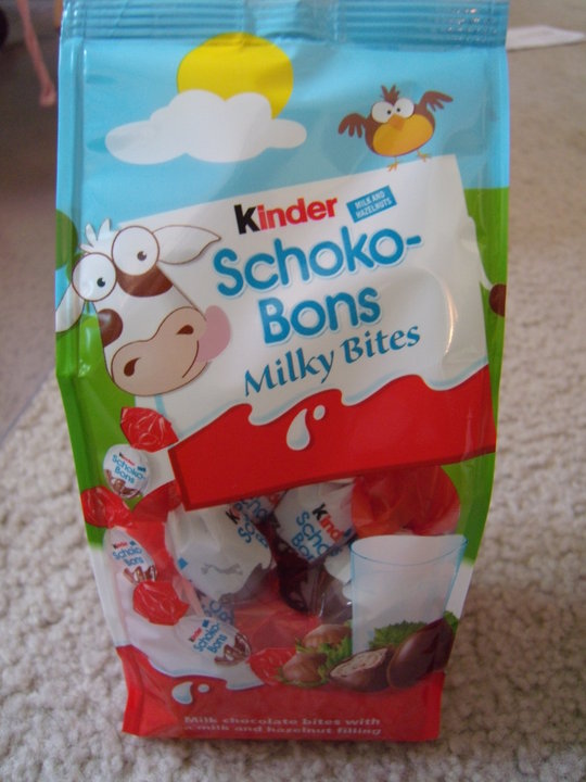 living in a crazy beautiful world: Adorable kinder packaging!