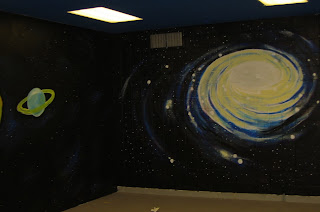 Hauser Illustration: Mural - Science Classroom