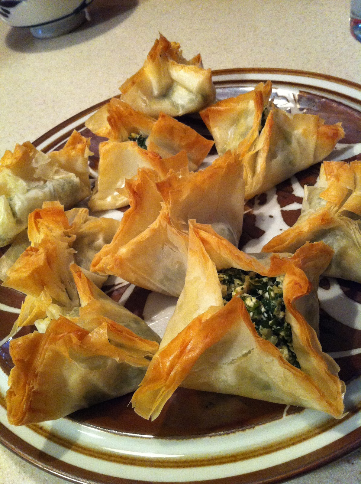 Ken's Vegan Kitchen: Flakey Spinach Pockets
