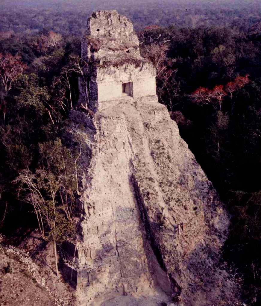 El COLAPSO DE LAS CIUDADES MAYAS
