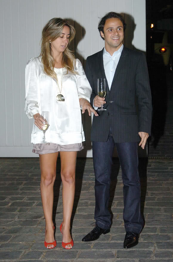 Joss Stones: Felipe Massa and Wife Anna Rafaela Bassi Rare Photos online