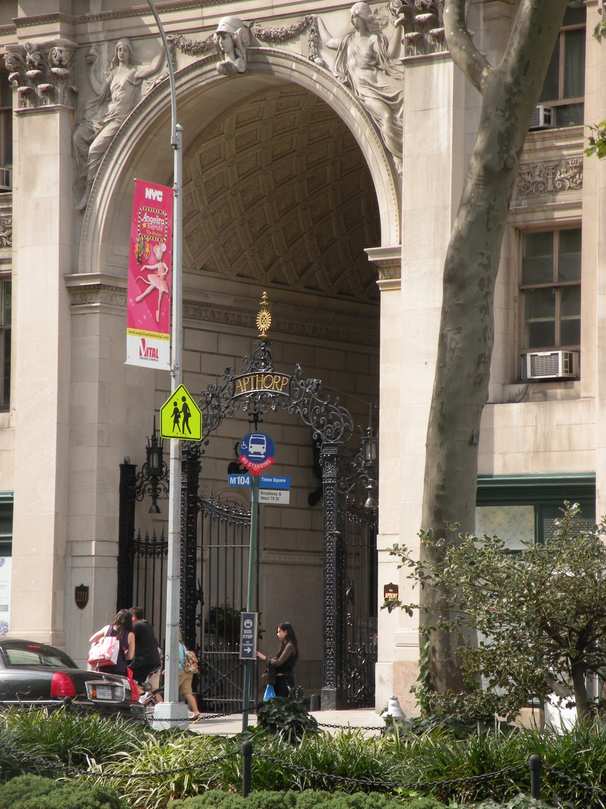 Tour NY Comigo: APTHORP BUILDING - UPPER WEST SIDE