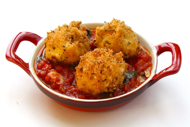 Deep-Fried Bocconcini With Garlicky Marinara Sauce