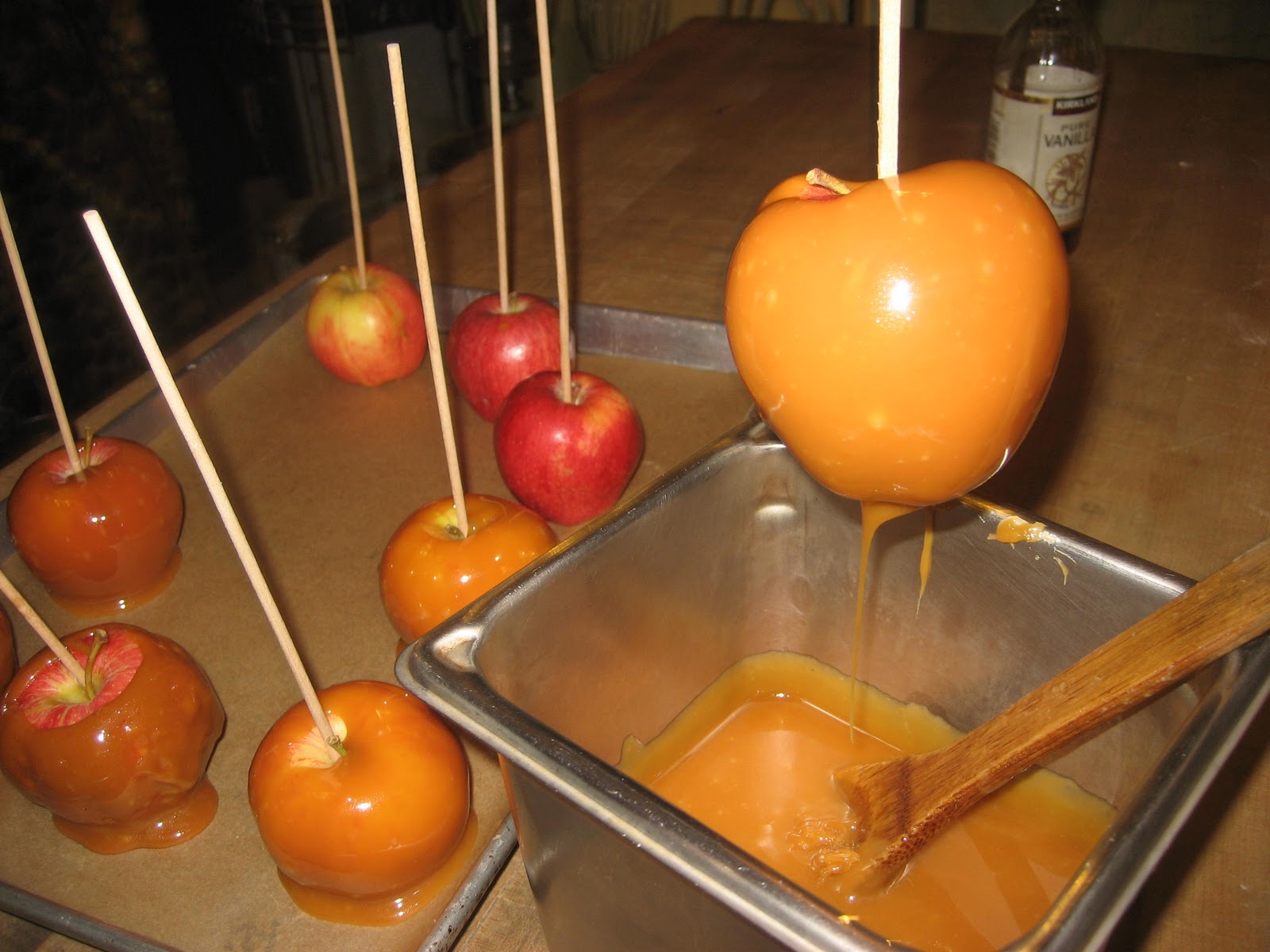 Sister Carri: Carmel Apples.