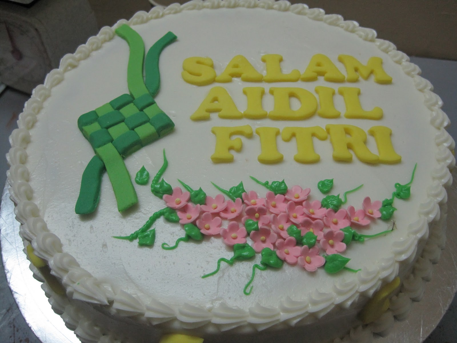 La Muffine: Cake Hari Raya....