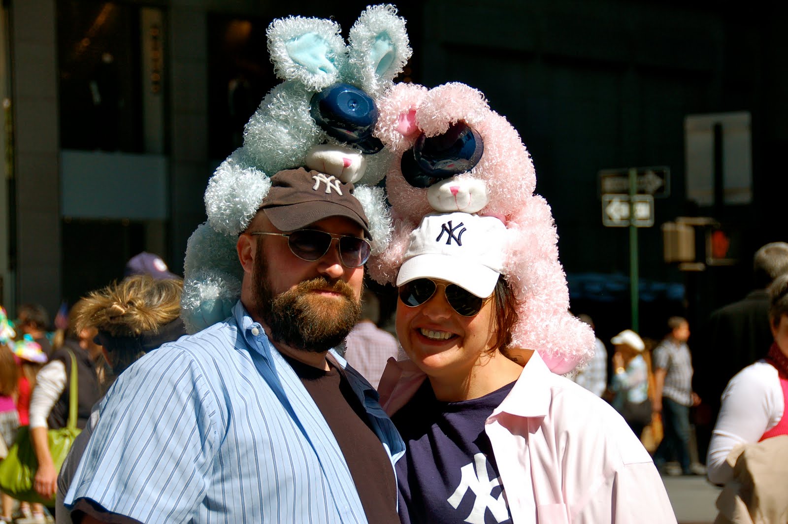 six in the city: easter bonnet parade