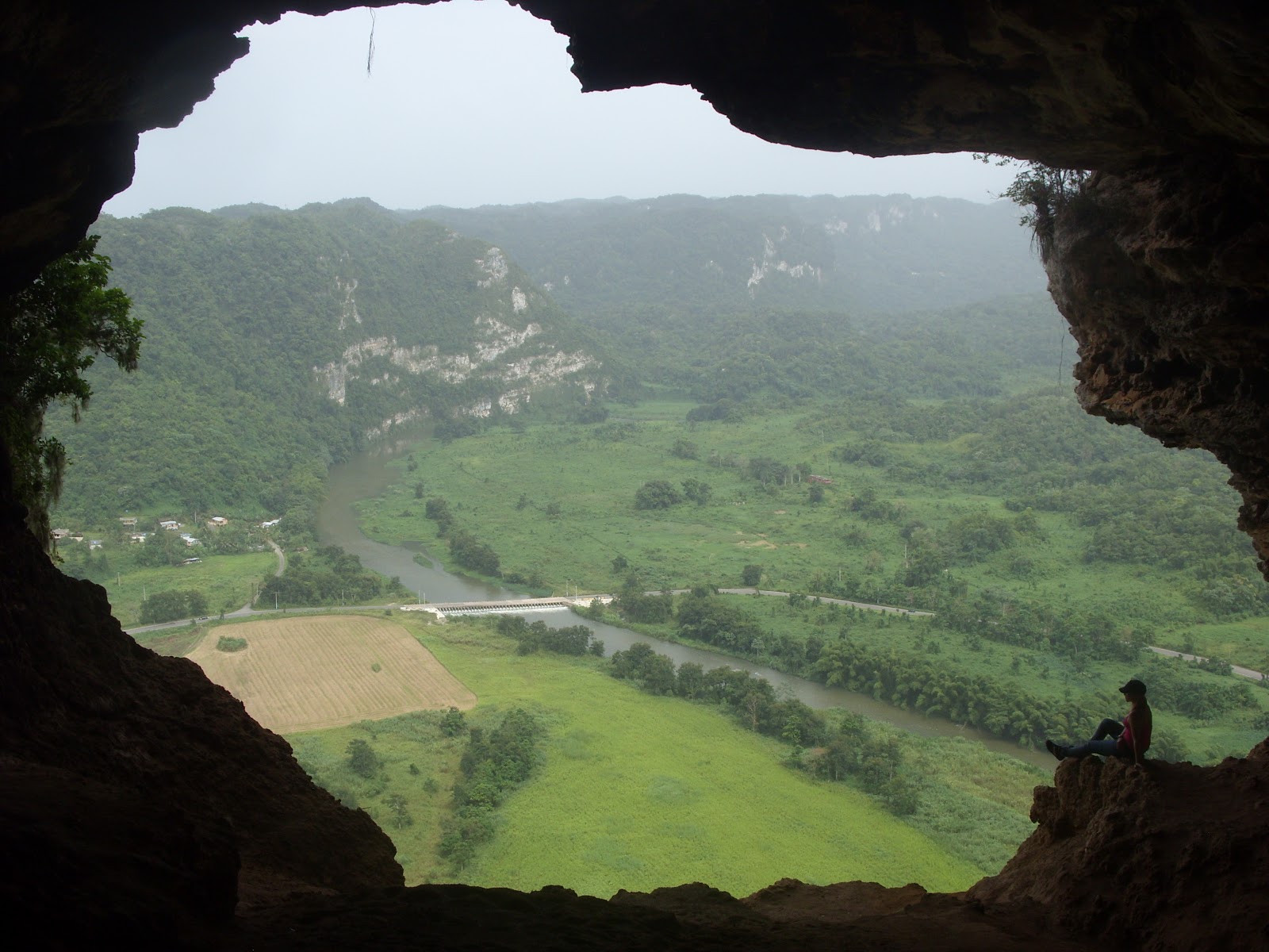 Ludymar's Expression: Window Cave, Arecibo-Utuado PR 10