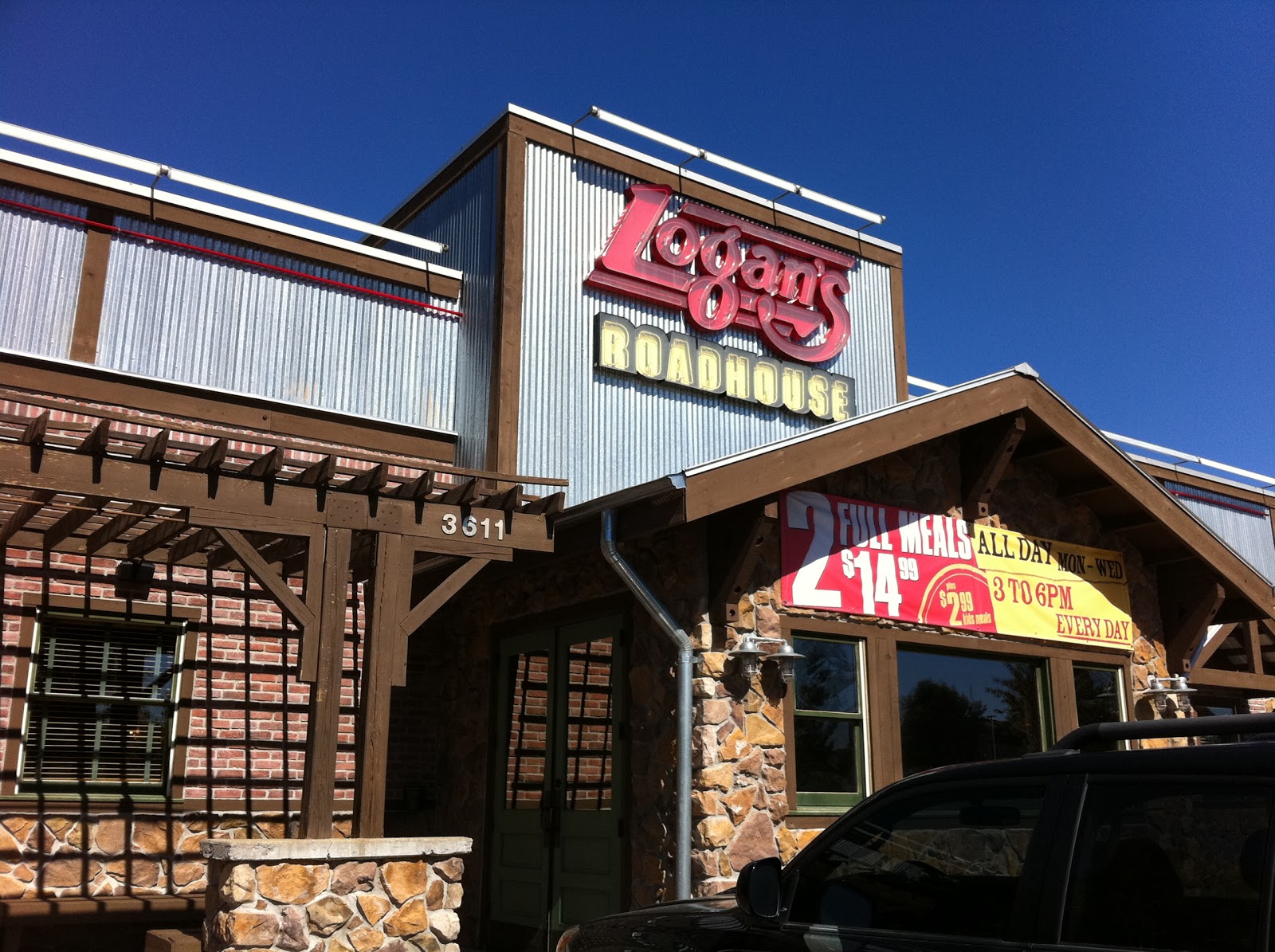 Gibby's French Fry Report: Logan's Roadhouse