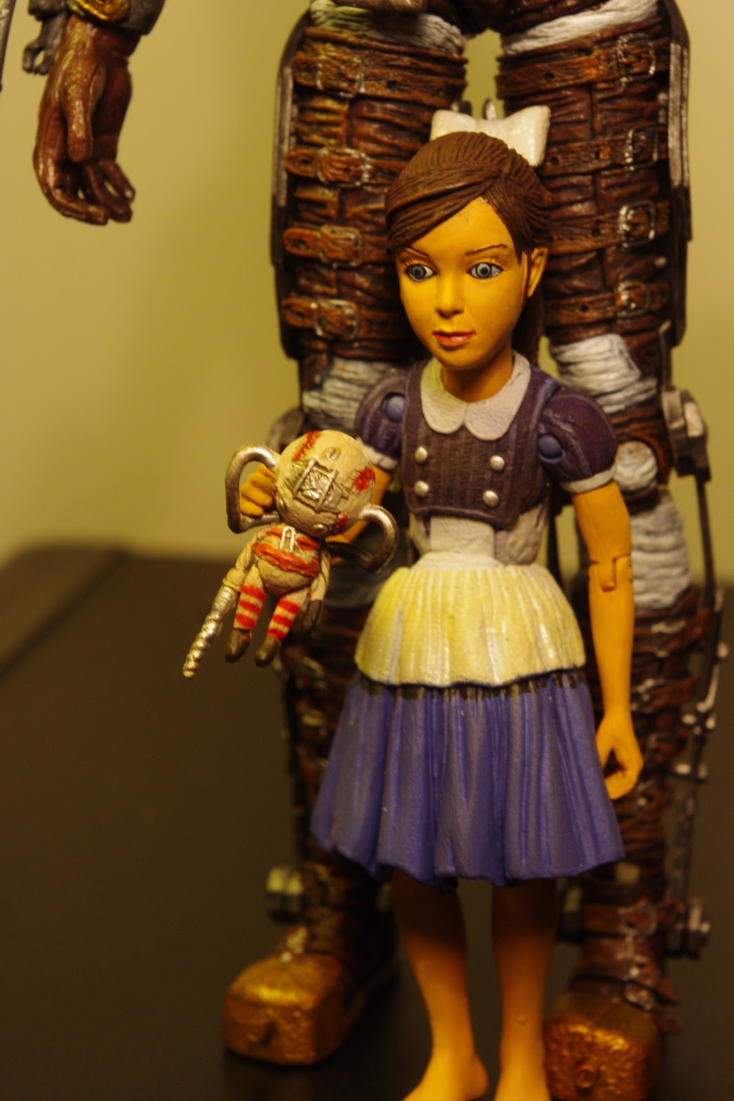 Na Boca Do Lobo: Eleanor Lamb, Action Figure do Jogo Bioshock 2