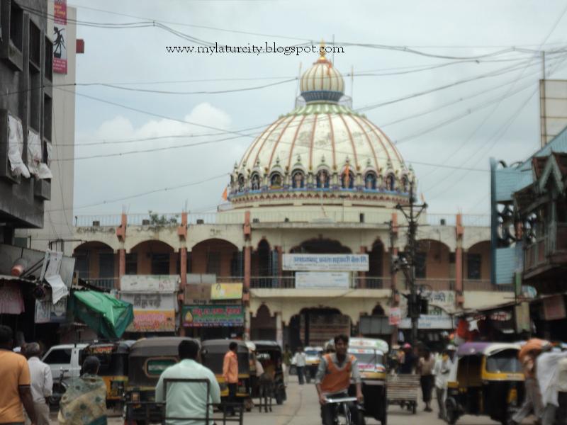 Latur City: Golia in latur