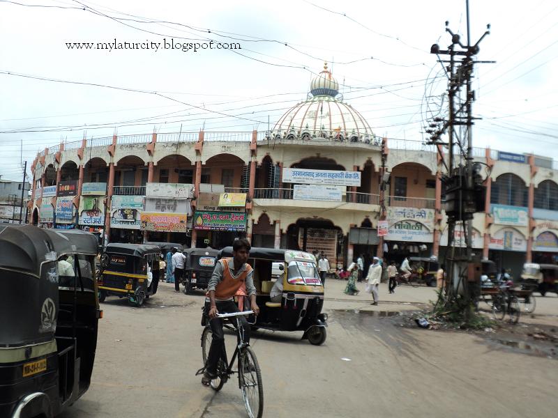 Latur City: Golia in latur