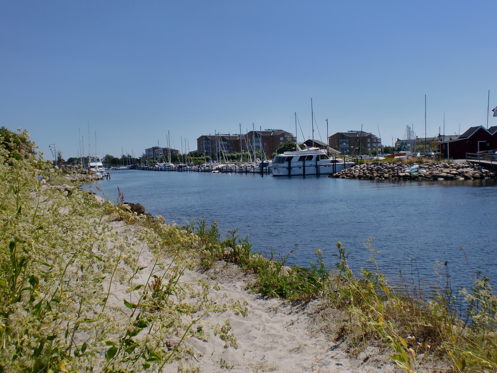 Trumsamumma: Lomma Beach