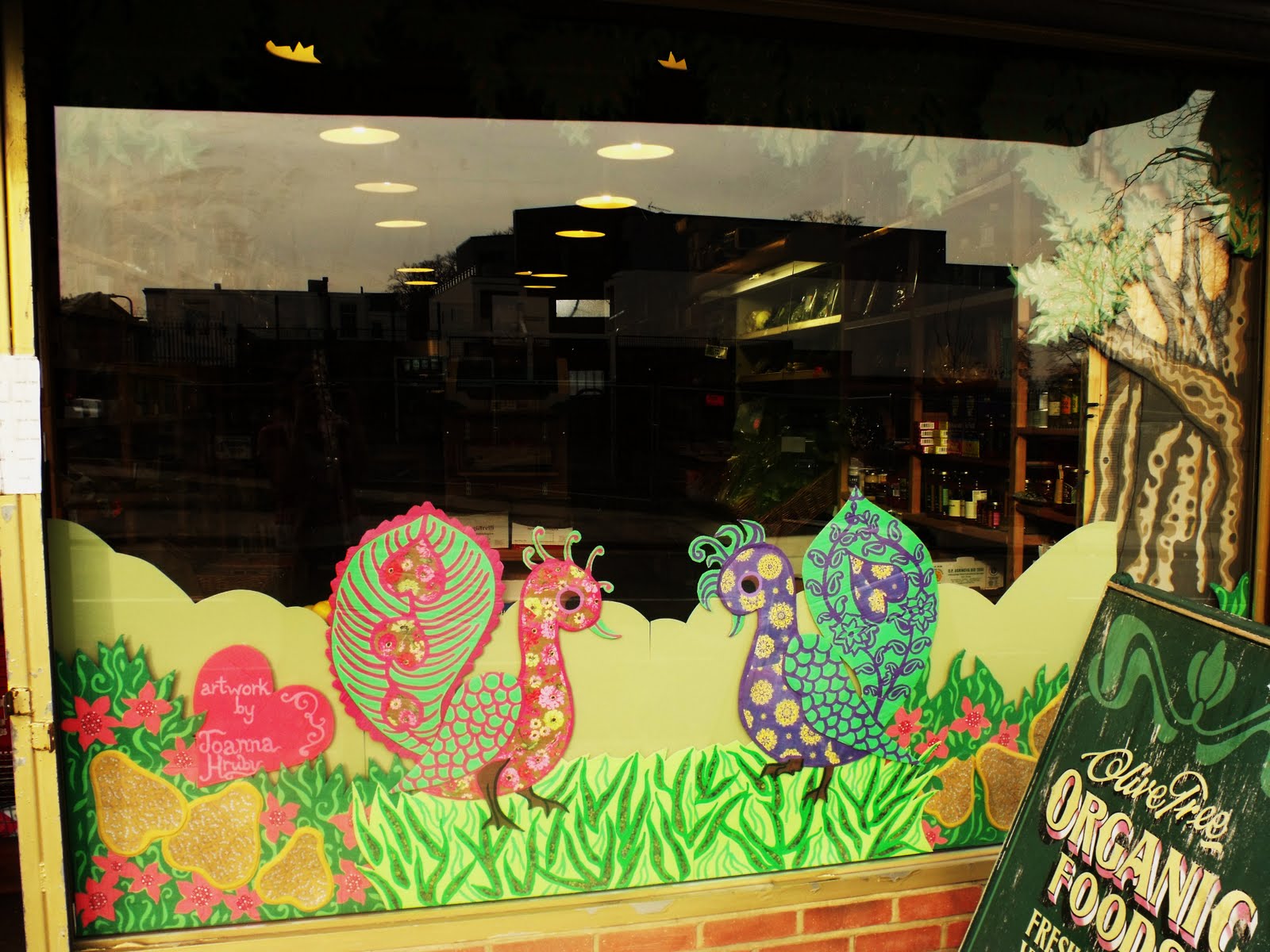 A Puppetry Odyssey in London: The Olive Tree window display