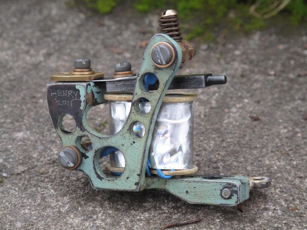 Henry Rodriguez: MACHINES