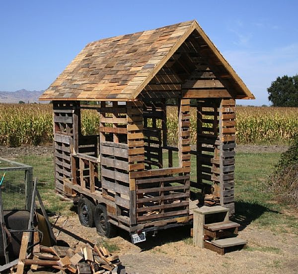 Pallet City: Check out some of our other favorite creative pallet re-uses!