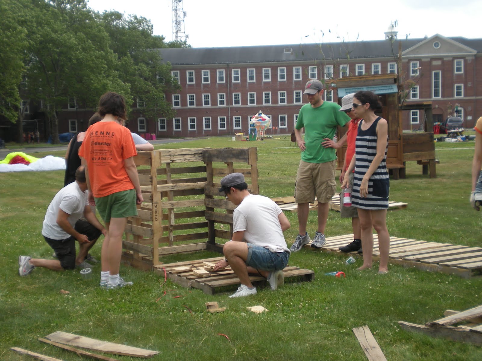 Pallet City: Constructing Pallet City: Buidling on Governors Island ...