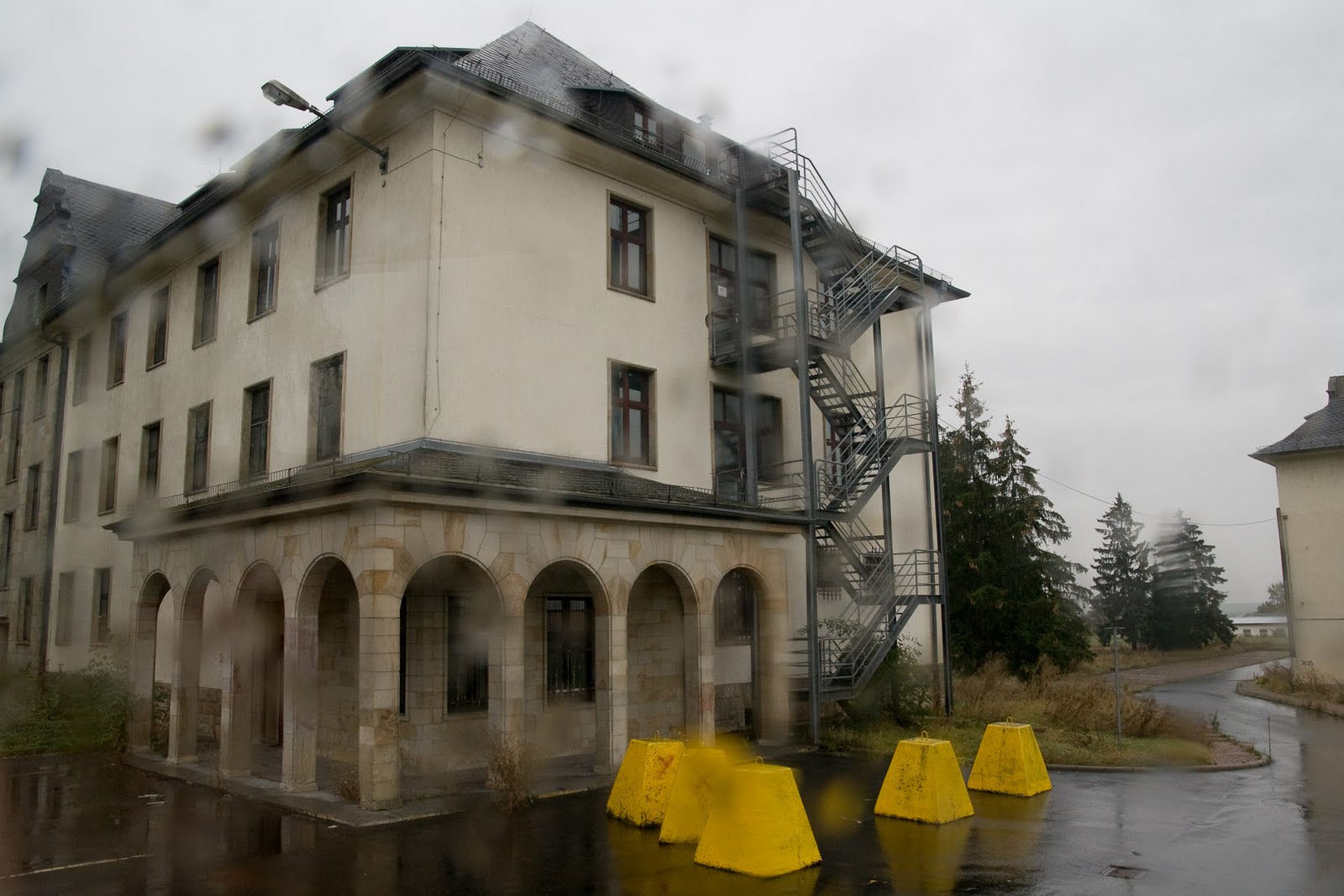 Still looking: Ray Barracks, Friedberg (2009)