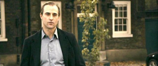 Puutaheinää...: Mark Strong as Archie in RocknRolla #2