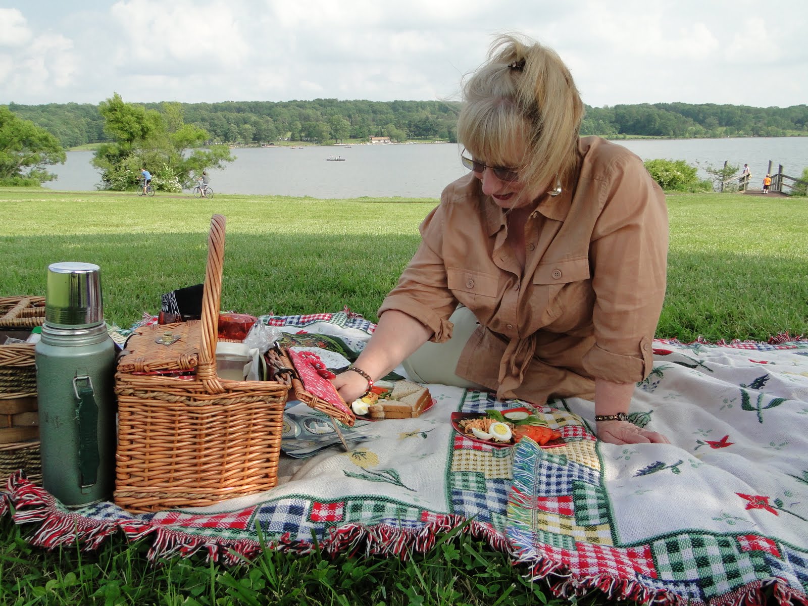A Little Bit of British: Picnic at Peace Valley Park