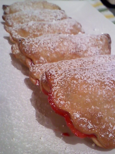 Crystal Sugar Cupcakes & Cakery: Freshly Baked Fruit Filled Pie Pockets