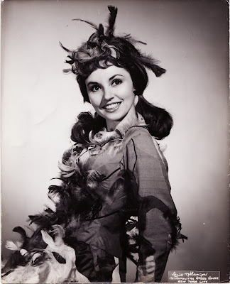 Ruth and Patricia Welting