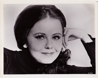 Ruth and Patricia Welting