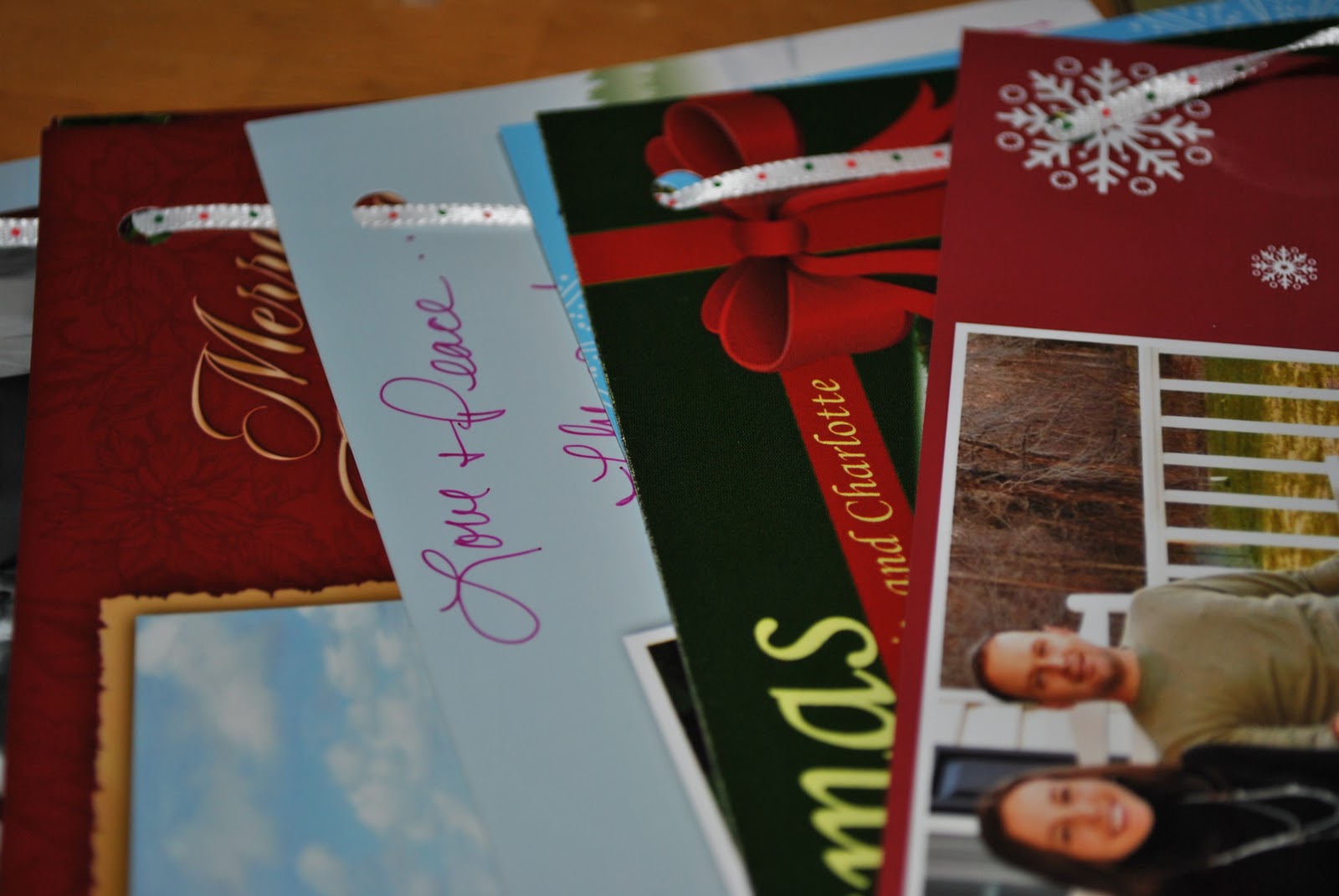 Enjoy Life and Love: Christmas Card Saver