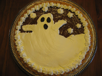 Poppyseeds and Tiger Lilies: Snow Ghost Pie