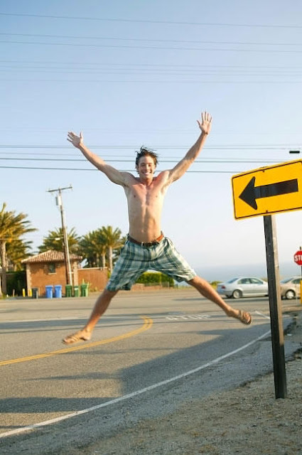 Male Beauty Exposed: Travis Wolfe