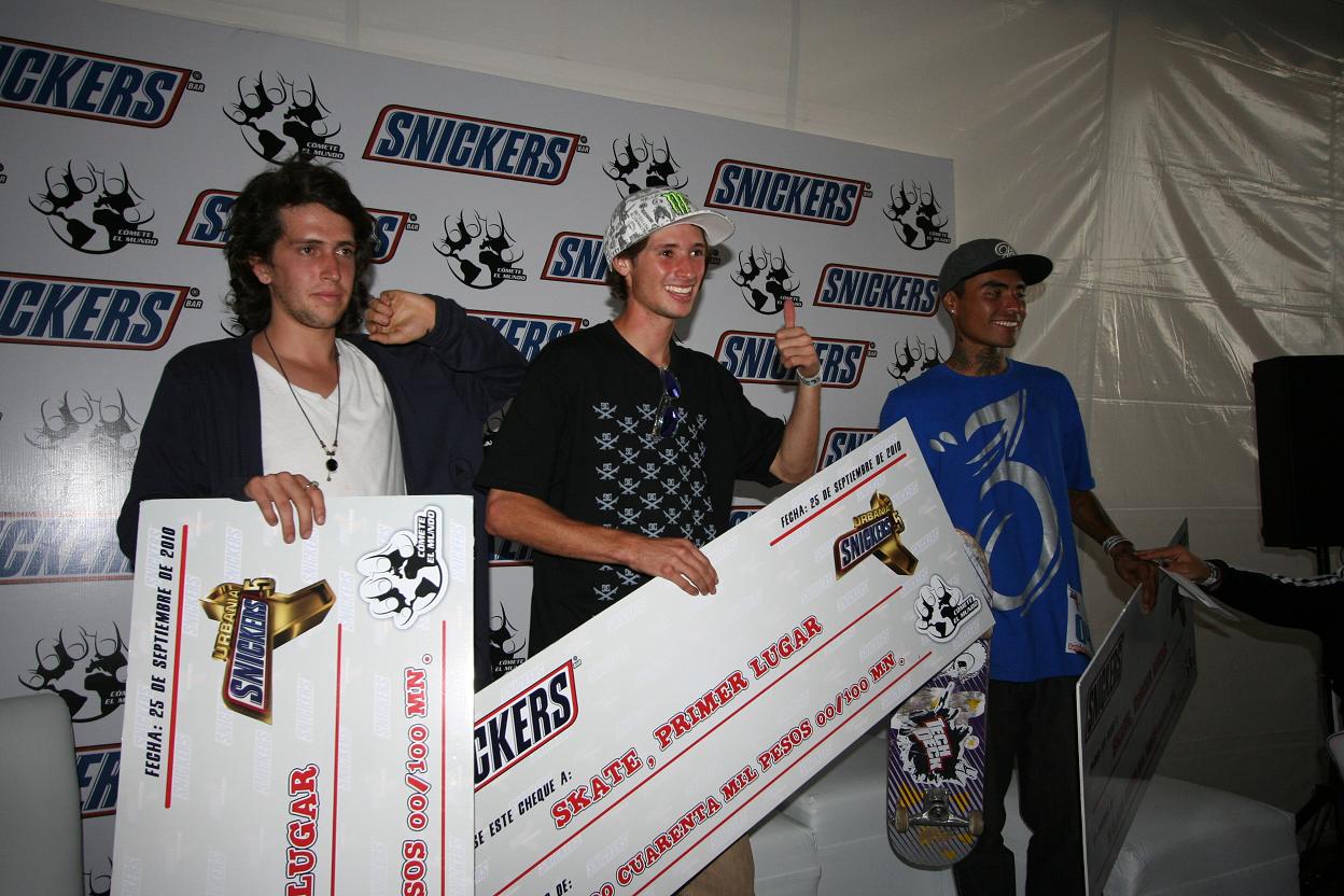 Snickers Urbania 2010 | TEKILA SHOTS