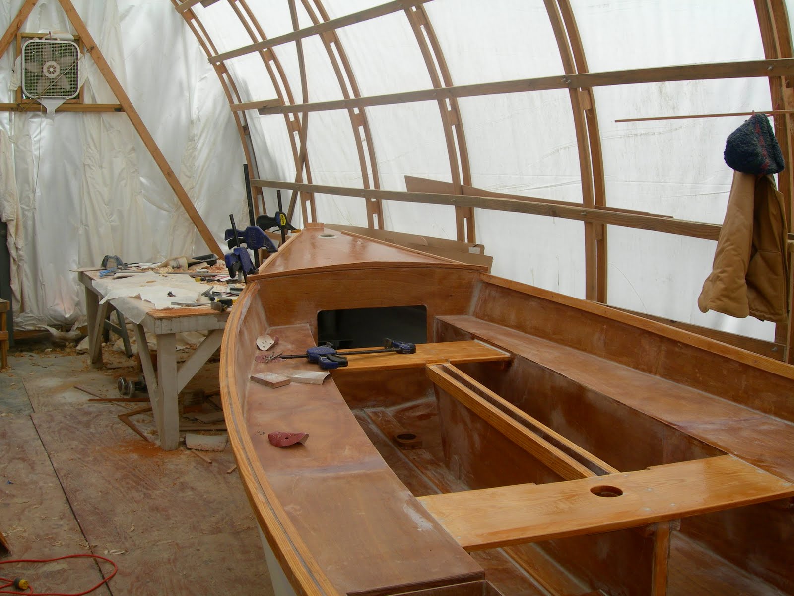 Building a Shanty Boat: Foredeck and thwarts installed