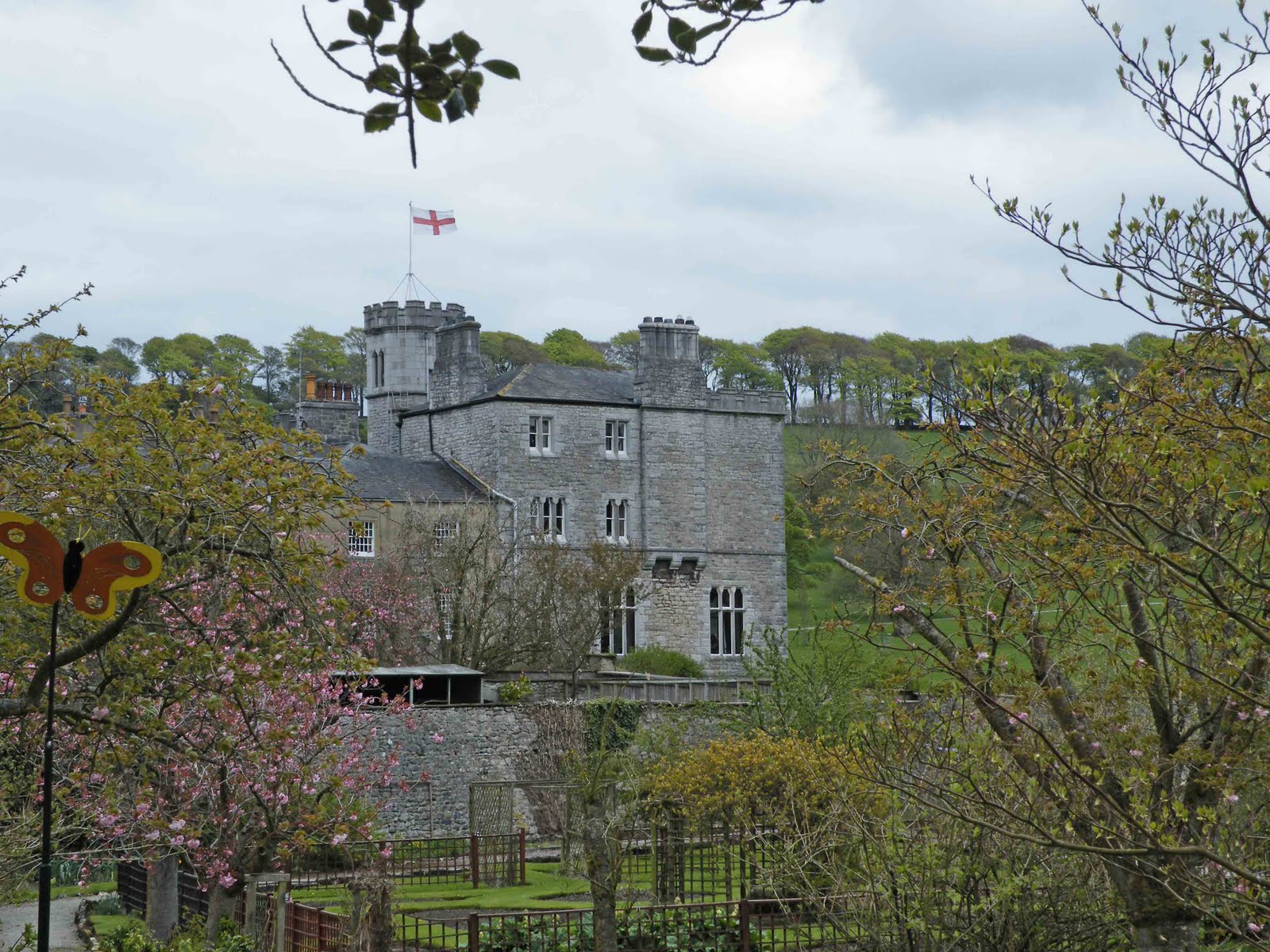 The castles, towers and fortified buildings of Cumbria: Leighton Hall ...