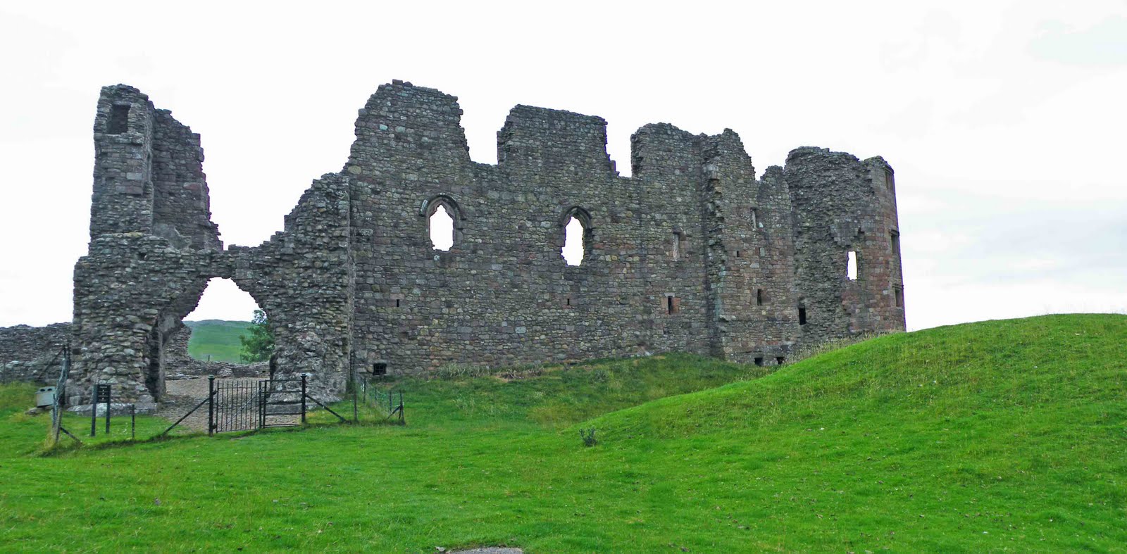 The castles, towers and fortified buildings of Cumbria: Brough Castle ...