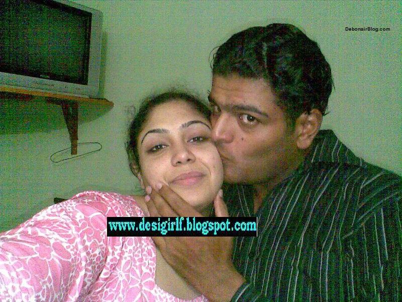 Beautiful Picture Girl Pakistani Couple Kissing