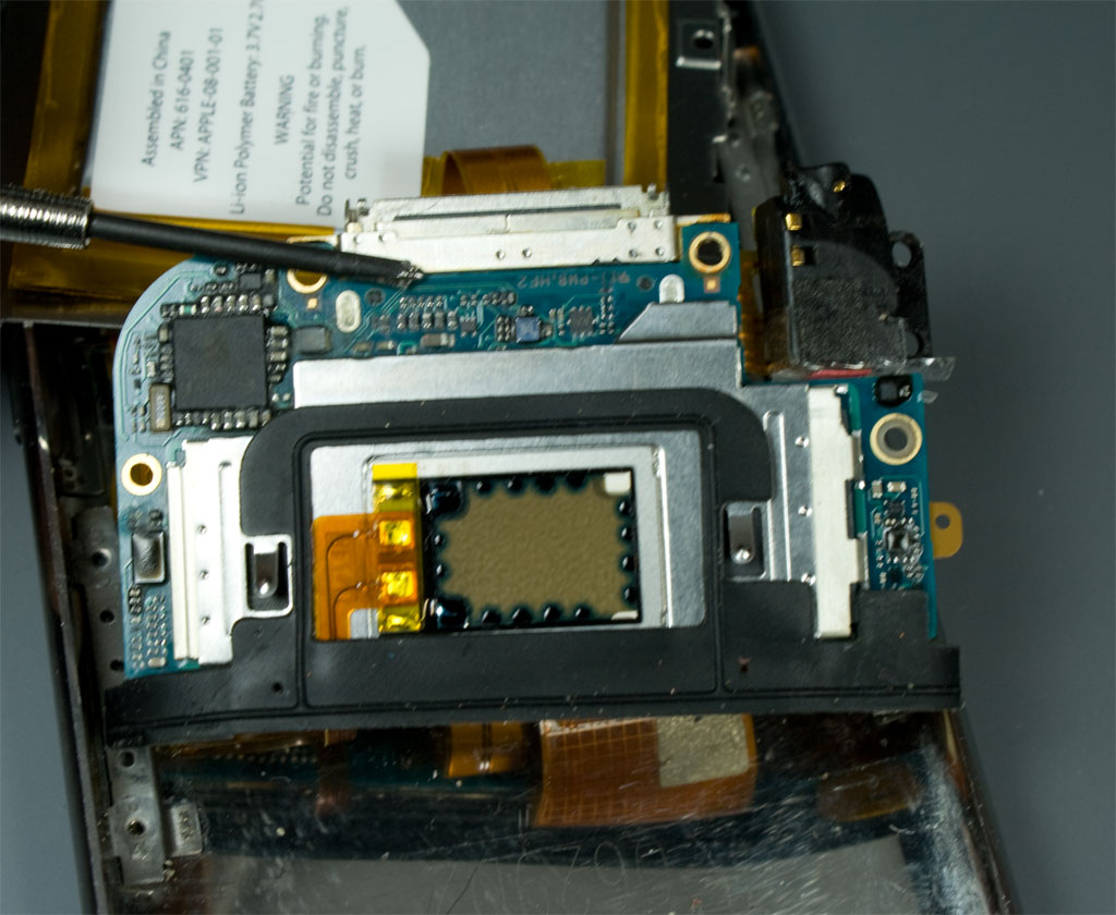 What is inside Apple's iPod Touch 32GB ~ CE's Geekbook