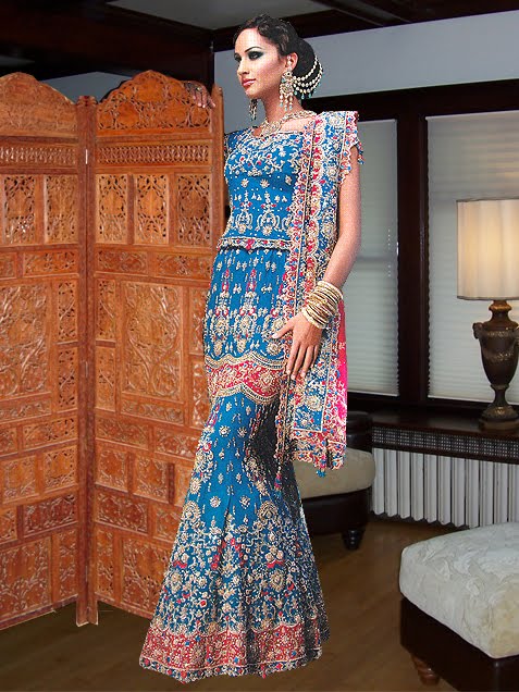 Well Groomed: Designer Lenghas