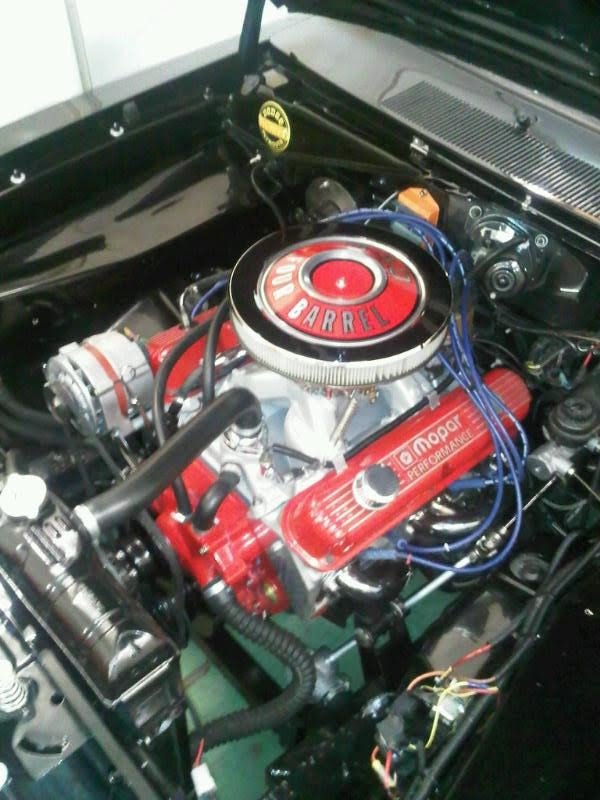 CRUGONE CUSTOME: 416 STROKER ENGINE MOPAR