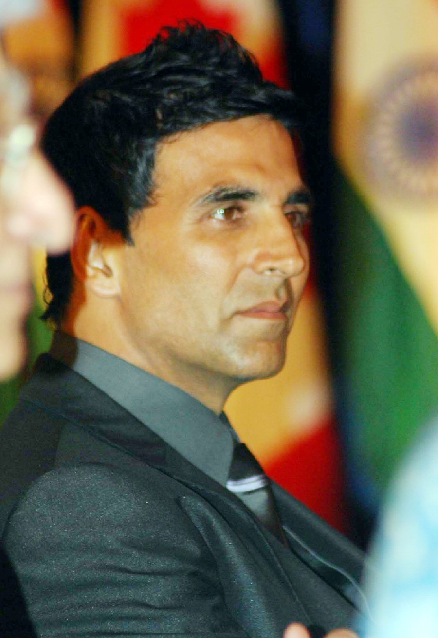 Akshay Kumar International Khiladi: Akshay Kumar Prepares for Vancouver ...