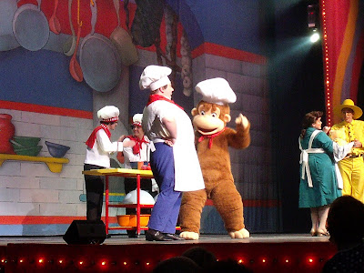 One Savvy Mom ™ | NYC Area Mom Blog: Curious George Live! Review