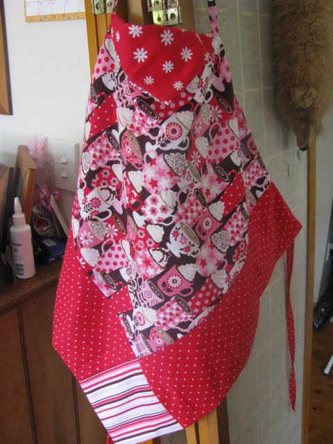 Lydias Treasures: Fat Quarter Apron