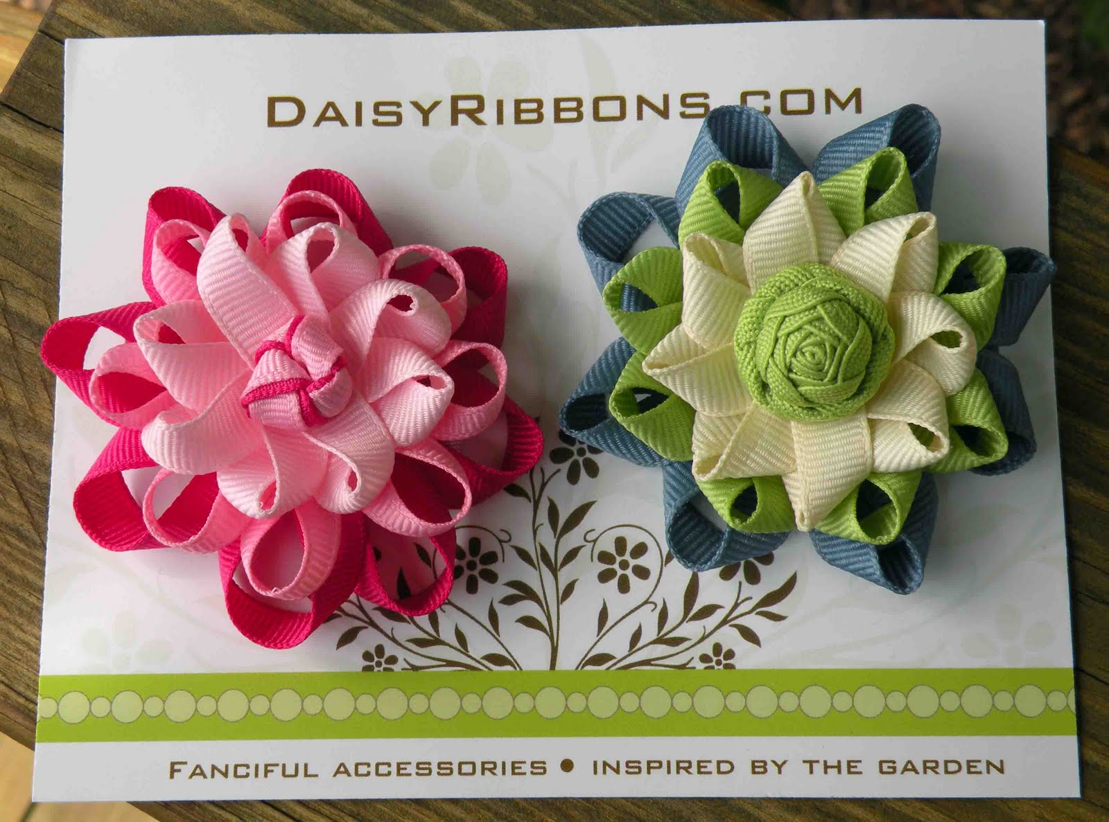 Katie's Nesting Spot: Daisy Ribbons