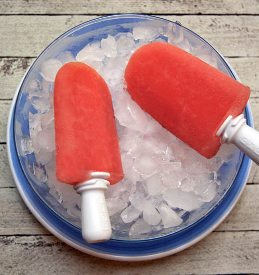 Homemade, Naturally Colorful Ice Pops in Sophisticated Flavors ...