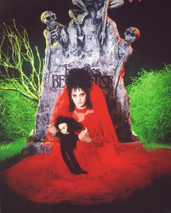 Letras Marchitas: Lydia Deetz