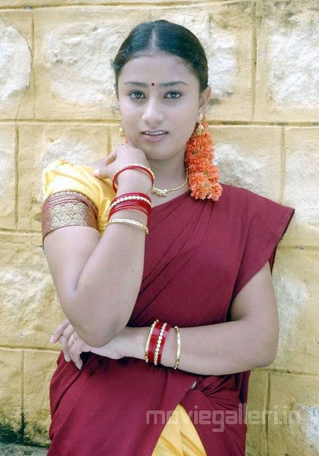 Lady Artists Photo Gallery: Jayanthi - Kollywood Debut