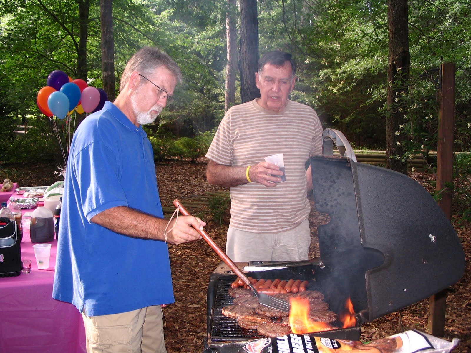 LaFayette Ridge Messenger: Pics from the Neighborhood Cookout