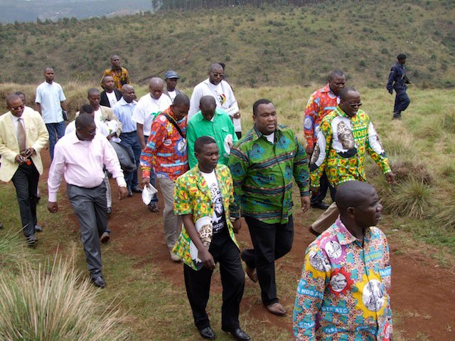 MIRINDIMO YA PWANI: NZANGA MOBUTU MIRINDIMO YA PWANI: NZANGA MOBUTU