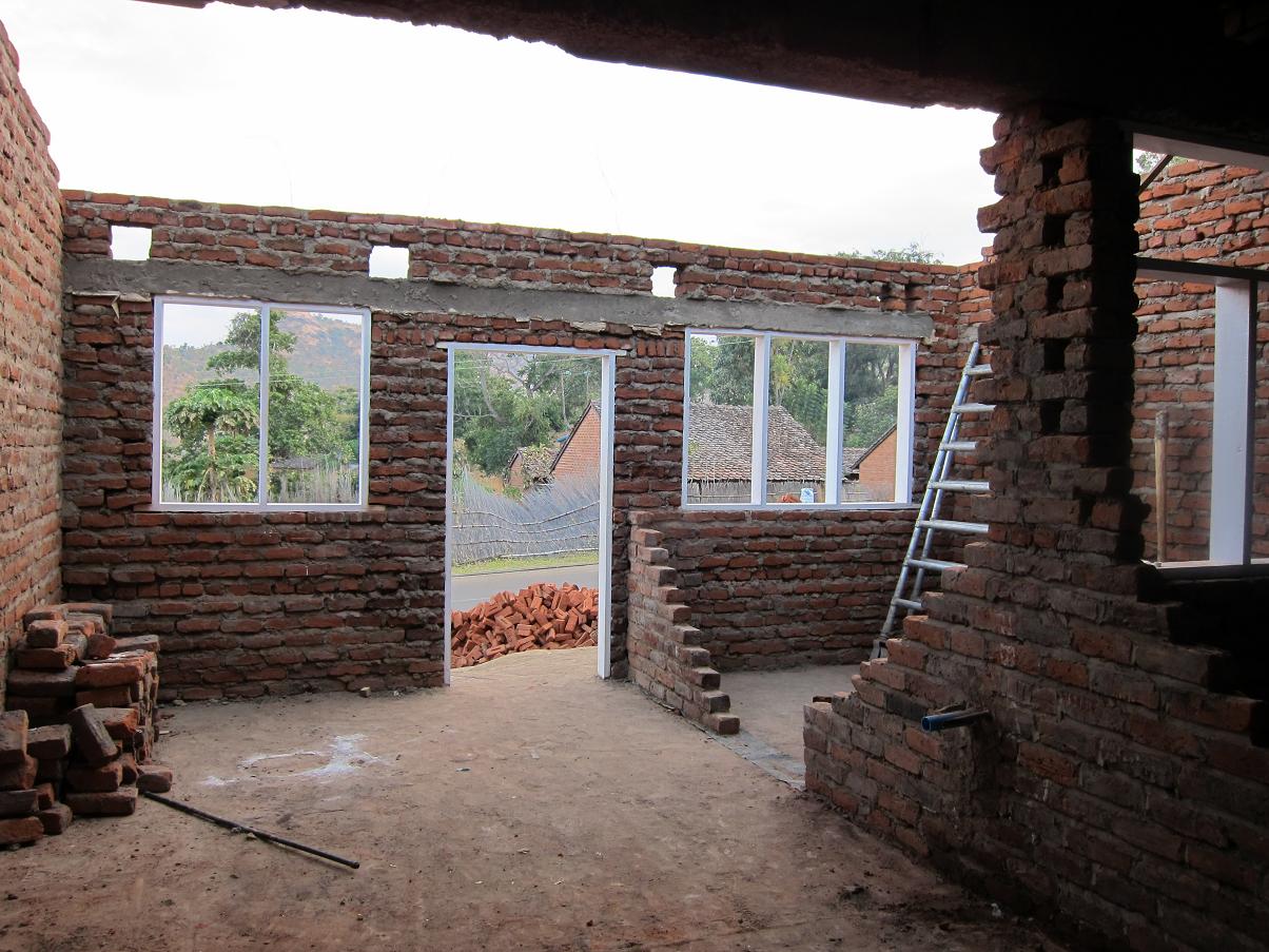 Living Africa Burn Relief: Nkhoma Burn Ward Construction Quickly ...