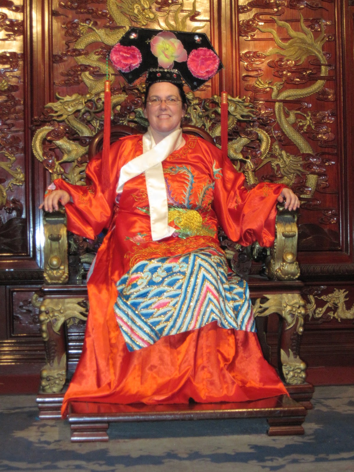 Just One More: Empress Shelley, Princess Lili and Princess Fei