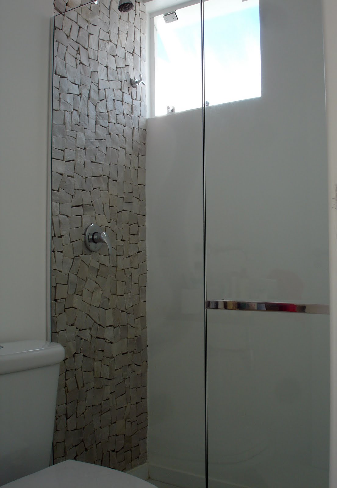 JG VIDROS TEMPERADOS: box com ferragens especiais em aço inox